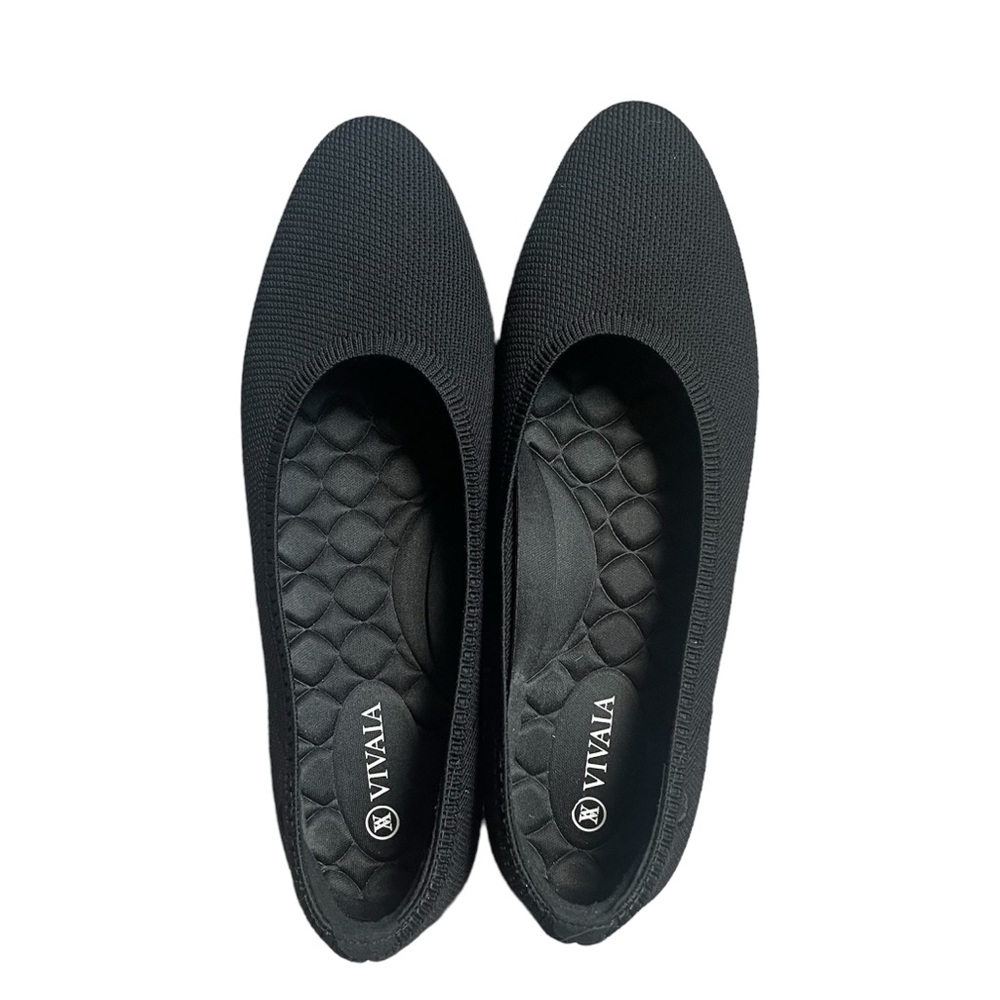 Black Vivaia Rounded Toe Ballet Flats - Gem